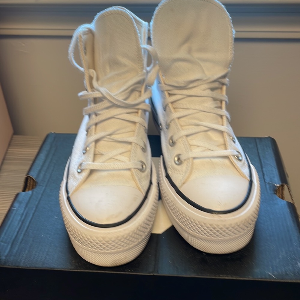 Platform White Hightop Converse Sneakers - Gem